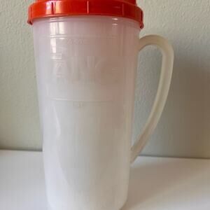 Tang | Kitchen | Vintage Tang Plastic Pitcher 5 Quart Orange White ...
